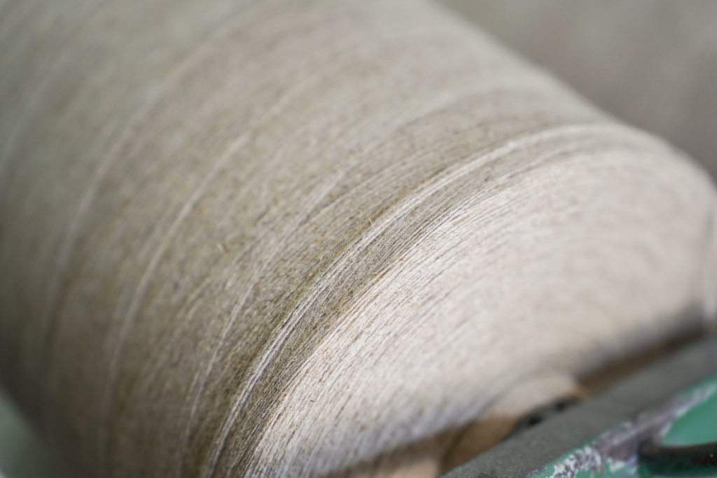 What is the process of spinning recycled yarn? - Vilarrasa Group